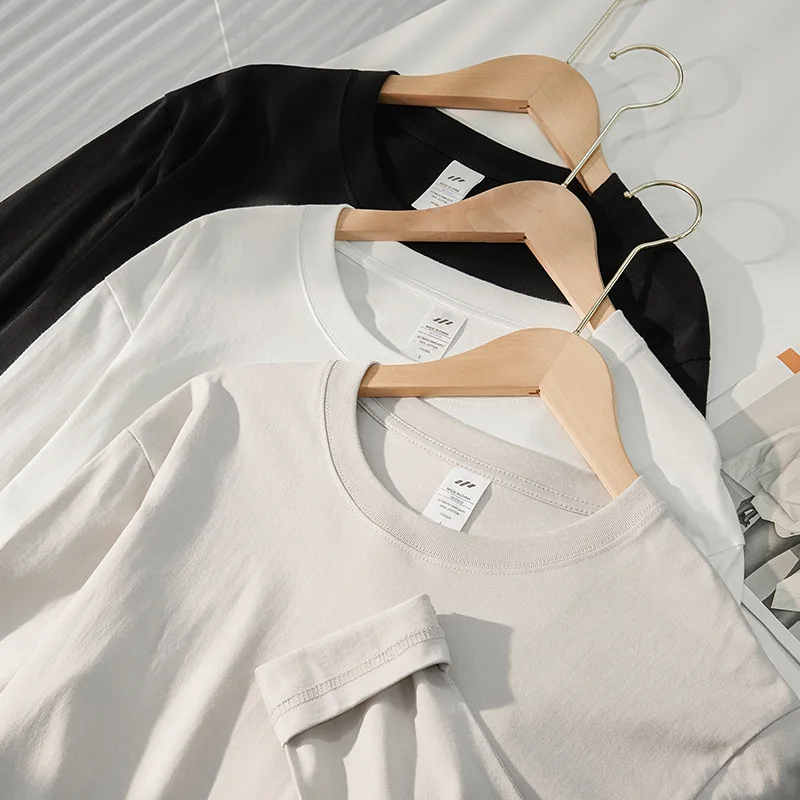 Underneath-undershirt-long-sleeved-cotton-T-shirt-couple-outfit-spring ...