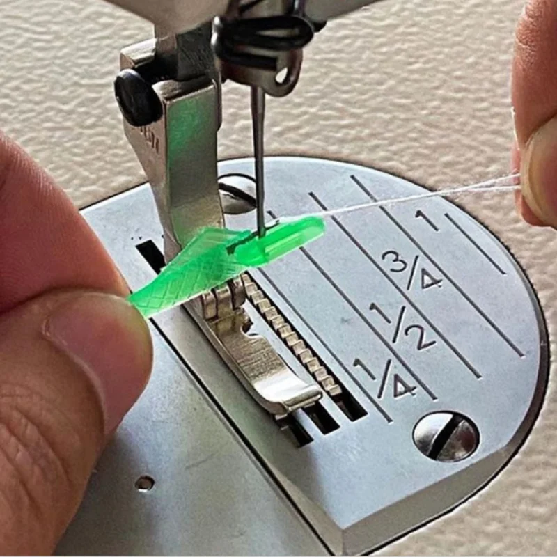 Mini Quick Needle Threader with Hook Needle Insertion Tool Elderly ...