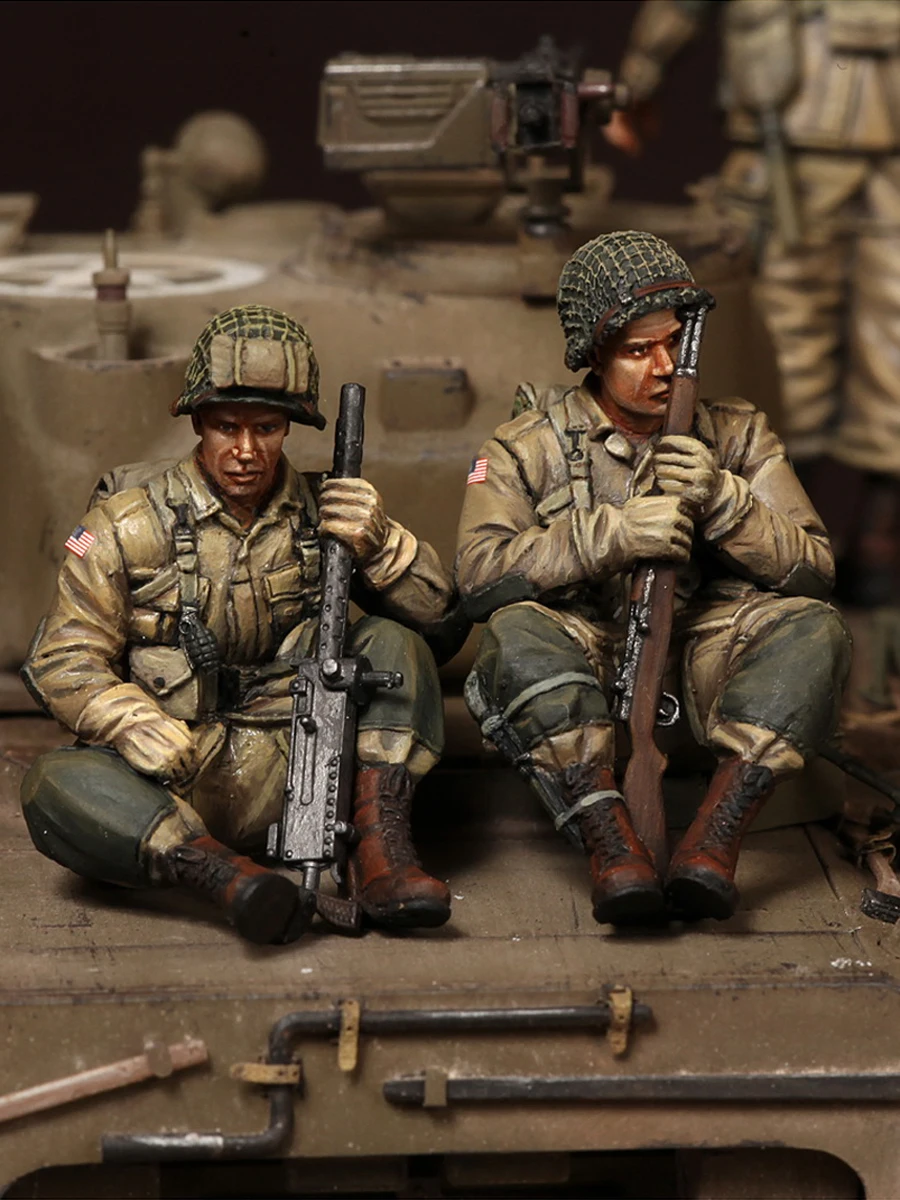 1/35 Scale Russian T-72 Tank Crew Unassembled Figure Kit Risjc 1/35 ...