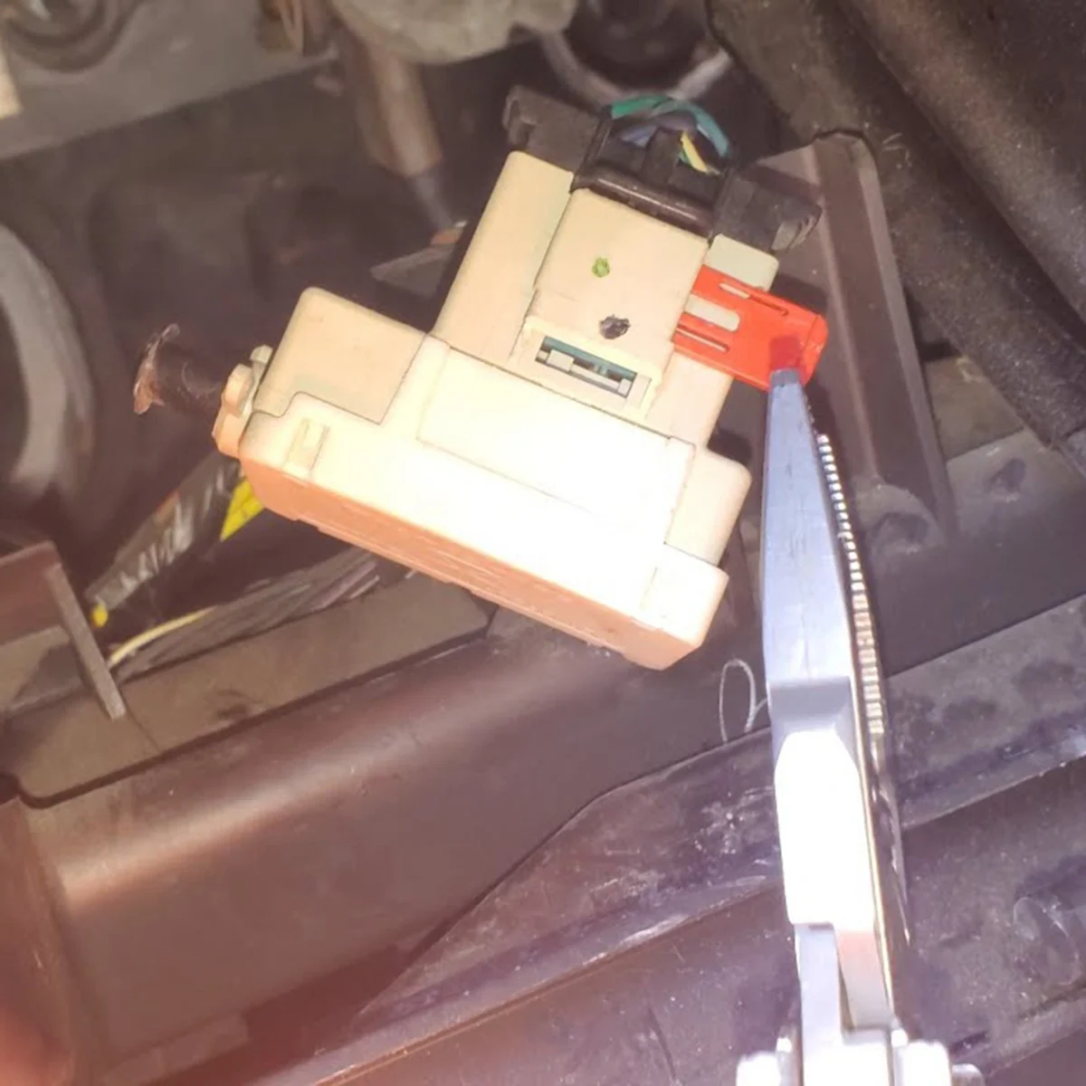 56054001AD-56054001-Brake-Light-Stop-Lamp-Switch-for-Chrysler-200-2011 ...