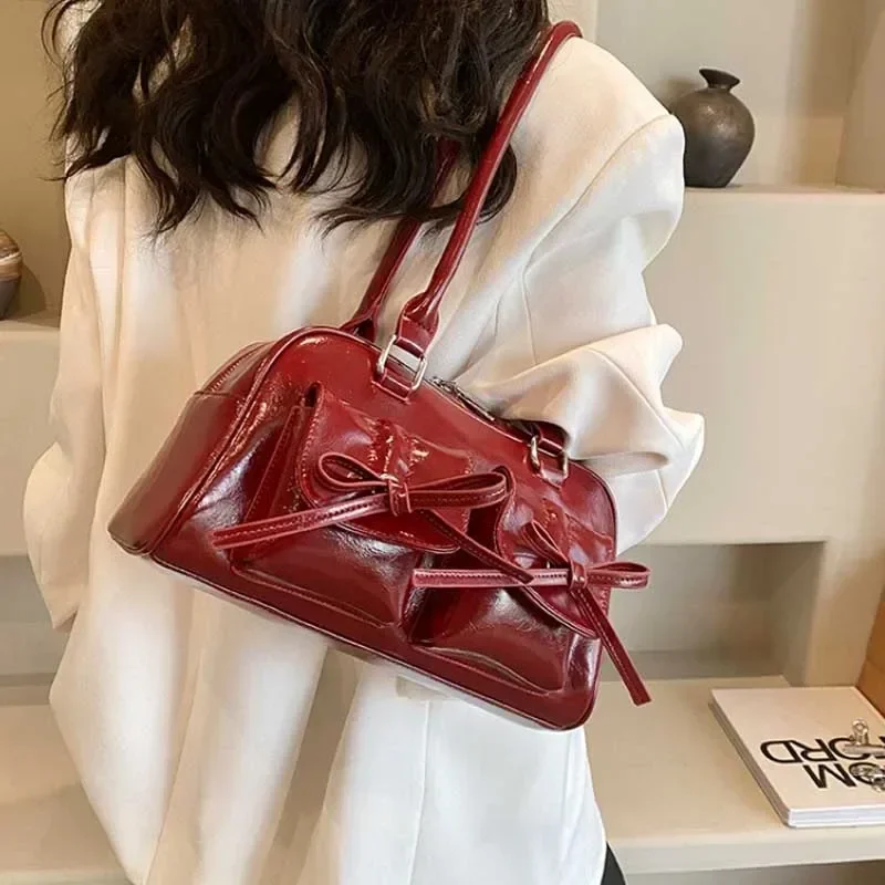 Bolsas-de-axilas-de-couro-PU-para-mulheres-design-bonito-gravata ...