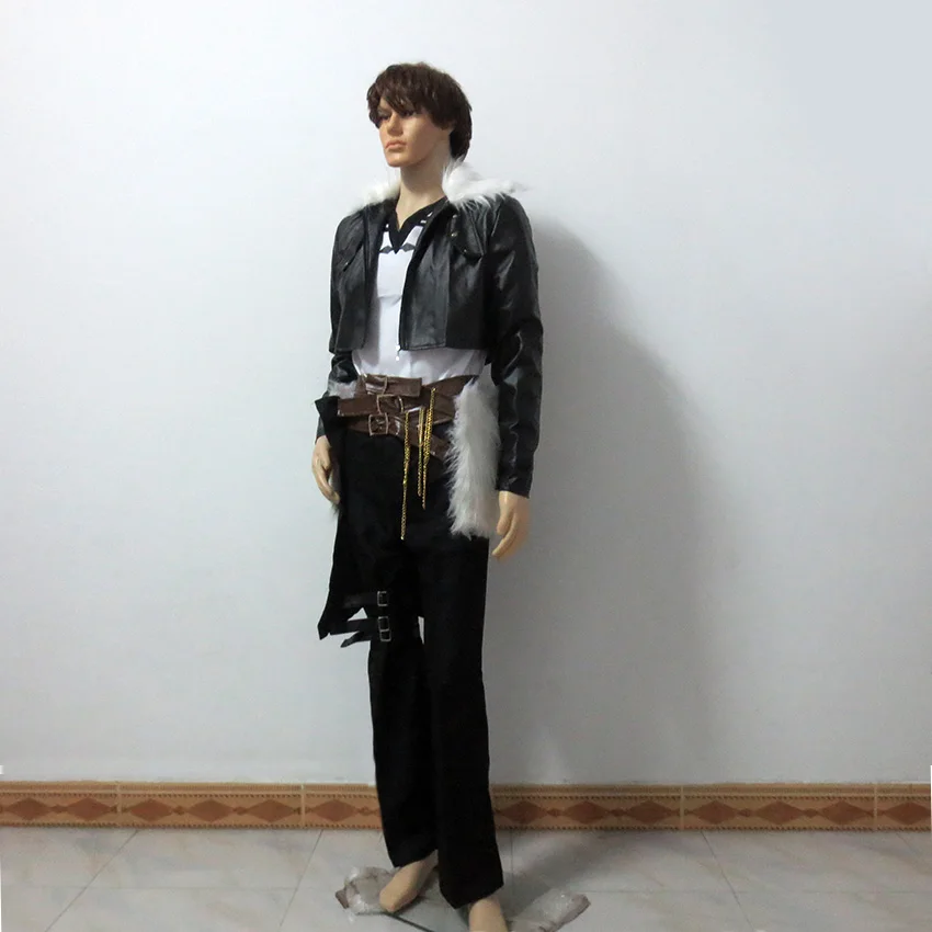 Final Fantasy 8 Squall Cosplay