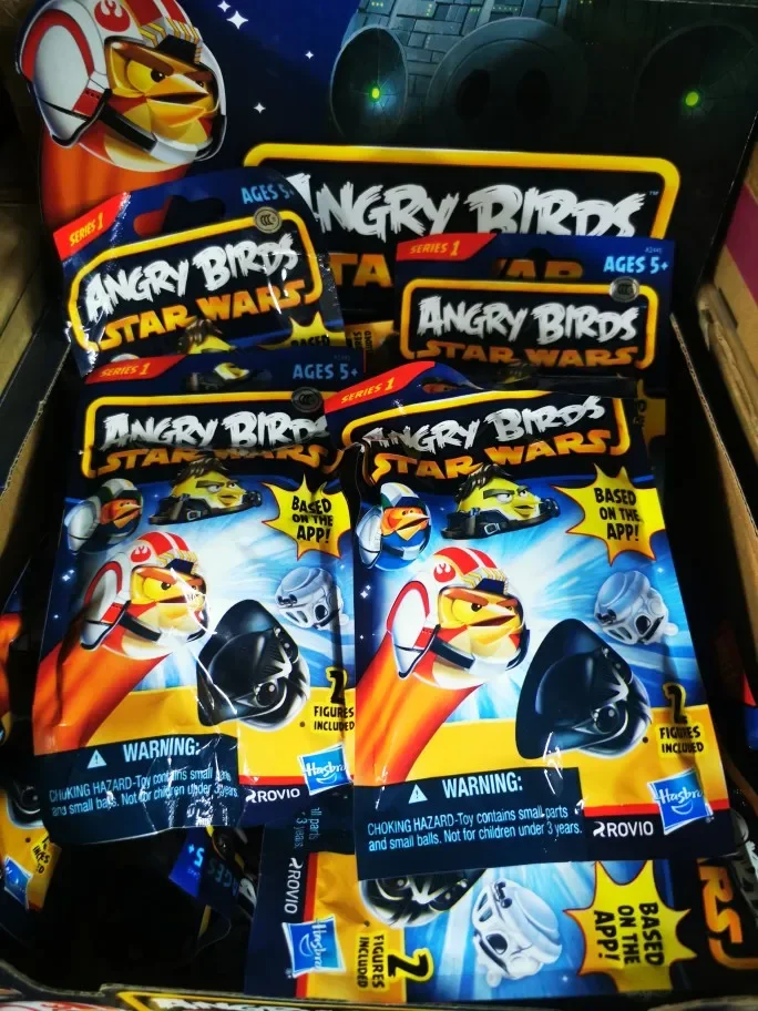 Hasbro-Starwarss-Angrybirdses-Anime-periferals-Cos-Soldier-s-Bird-Movie ...