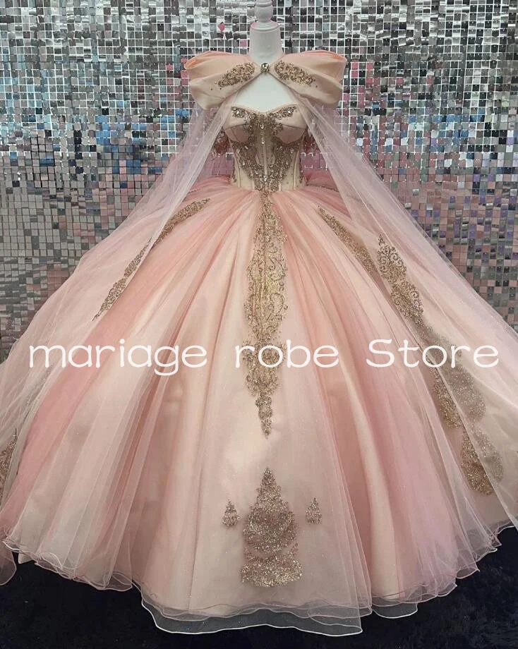 Vestidos-de-quincea-era-bordados-con-cors-de-oro-rosa-capa-de-princesa ...