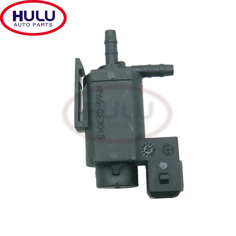 11747810831-1174-7810-831-BMW-E39-E46-E81-E82-E90.jpg