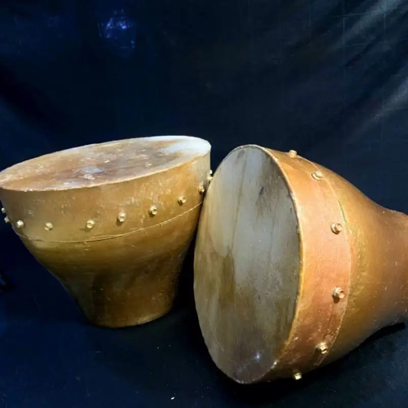 Instrumento-de-percusi-n-de-rendimiento-de-escenario-tnico-tambor-de ...