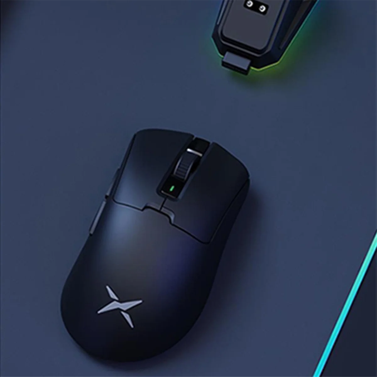 M900pro-Wireless-Gaming-Ergonomic-Mouse-Magnetic-Charging-Dock-for-PC ...