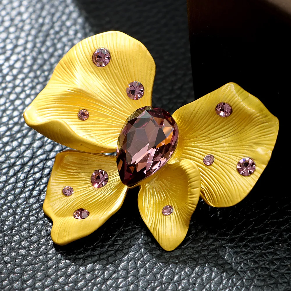 High-quality K9 Material Crystal Bow Brooch Dumb Gold Color Butterfly ...