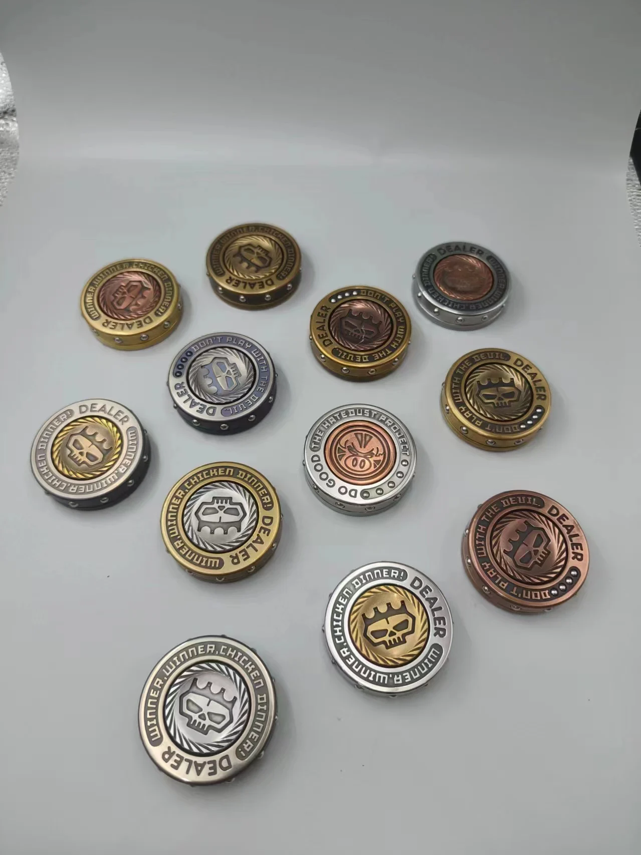 LAUTIE-Fidget-spinner-lucky-chip-brass-EDC-decompression-toy-boyfriend ...