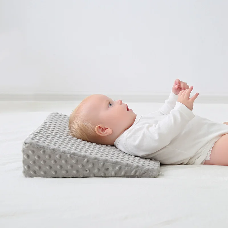 Baby-Anti-Spitting-Pillow-3D-Beanstalk-Bedding-Soothes-Sleep-Portable ...
