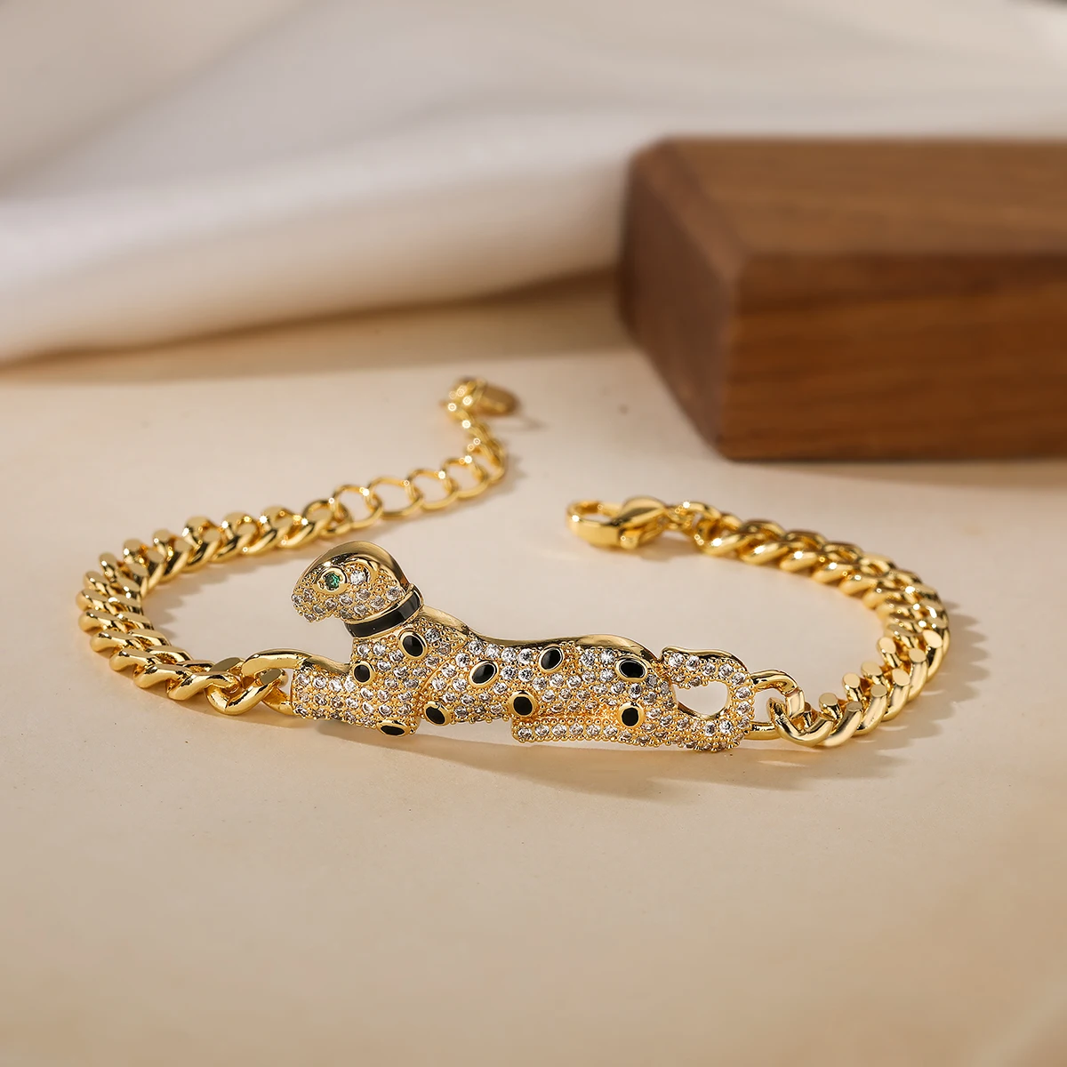 Hip-hop-Leopard-Shaped-Bracelets-For-Women-Girls-Delicate-Bangles-With ...