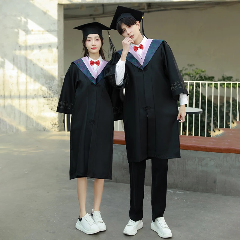 Dress For College Graduation Ceremony