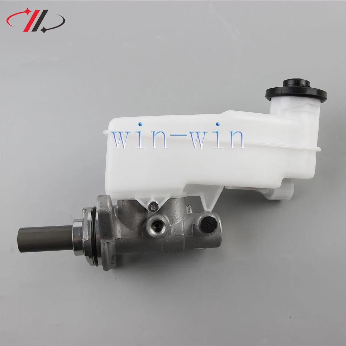 Car-Parts-Brake-Master-Cylinder-For-Toyota-HILUX-FORTUNER-SUV-47201 ...