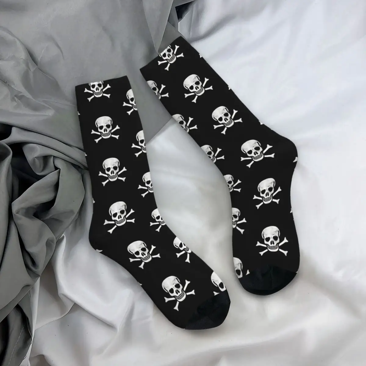 Skull And Crossbones Socks