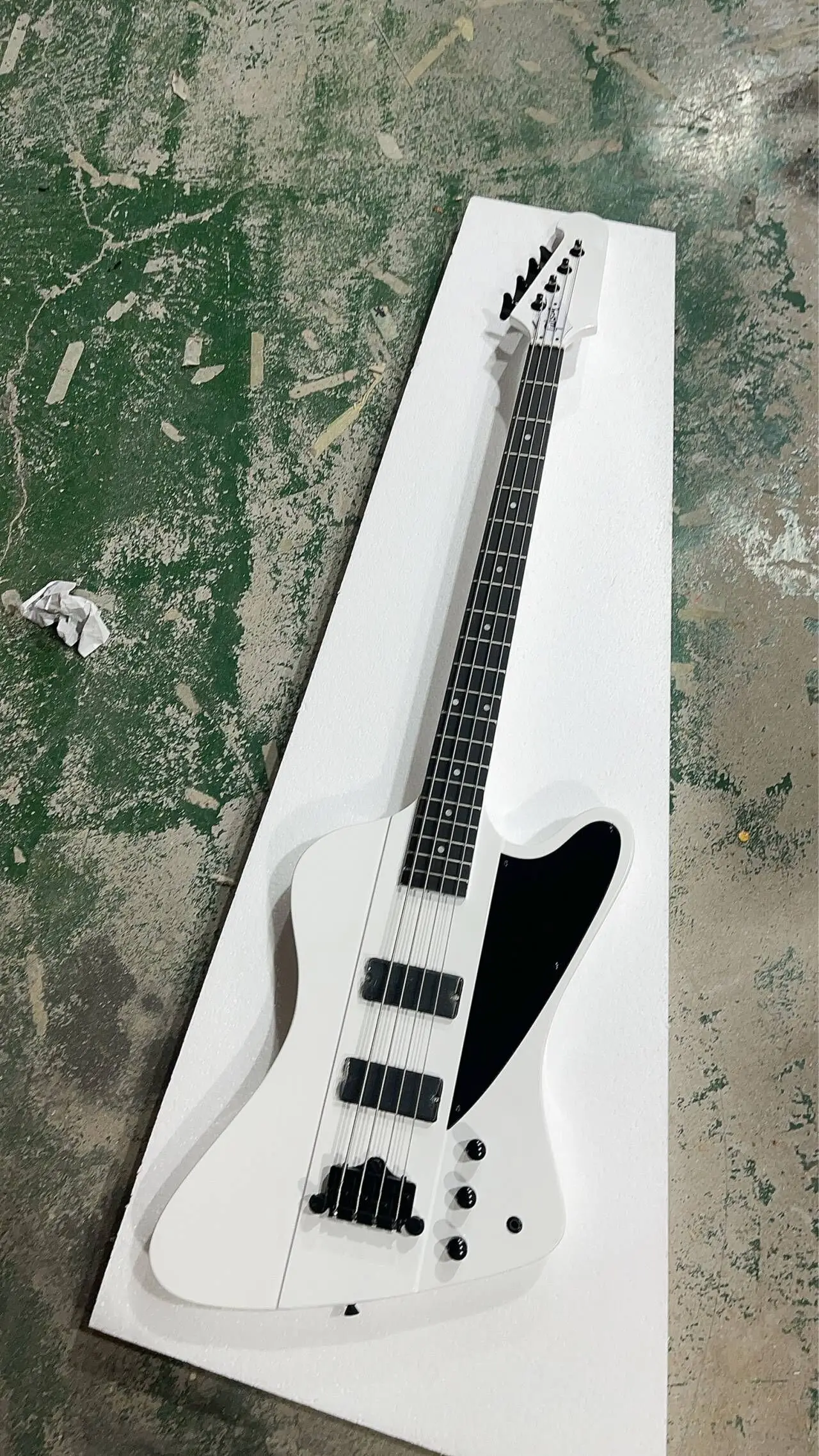 Fire-Bird-4-String-Electric-Bass-electric-guitar-White-guitar-in-stock ...