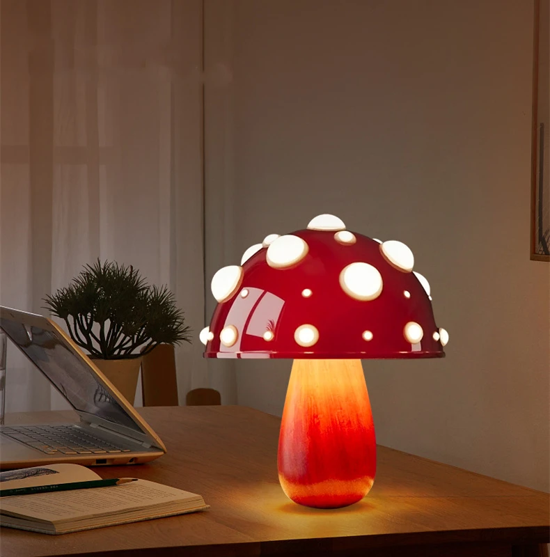 LED-Mushroom-Lamp-USB-Charging-Port-Biomimetic-Fly-Agaric-Desk-Light ...