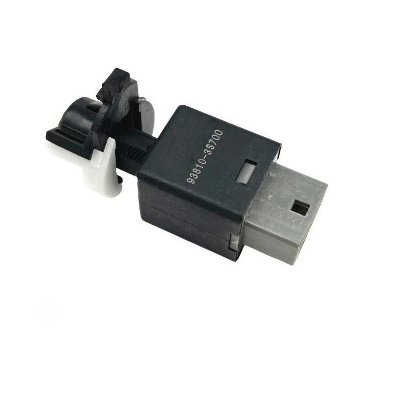 93810-3S700 Brake Lamp Switch/Stop Back Lamp Switch 4PIN For Genesis ...