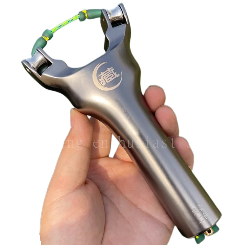 High Precision Outdoor Hunting Titanium Slingshot With Flat Rubber Band ...