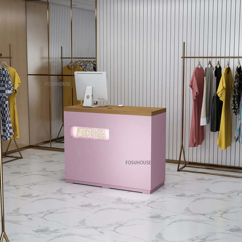 Boutique Cashier Counter Design