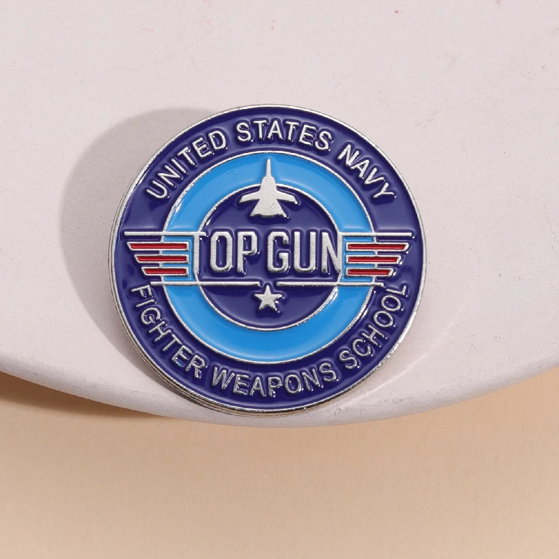 Top-Gun-Enamel-Pins-Badge-Vintage-Navy-Fighter-Weapons-Metal-Backpack ...