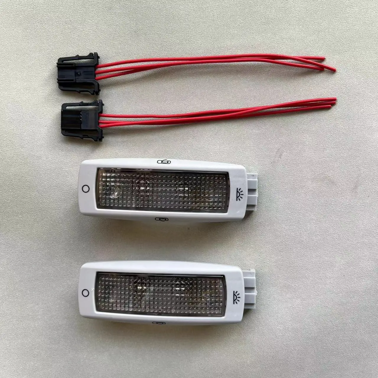 Rear Gray Reading Map Dome Light Lamp 3B0947291 B with Cable fit for VW ...