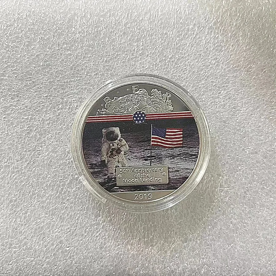Apollo 11 Moon Landing Commemorative Coin