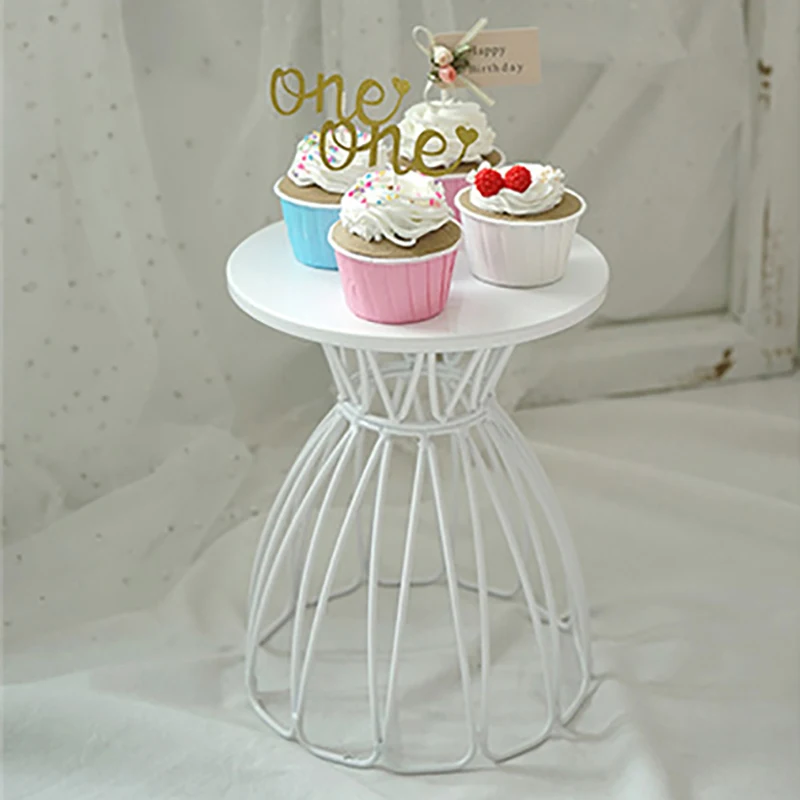 Shabby Chic Cupcake Displays