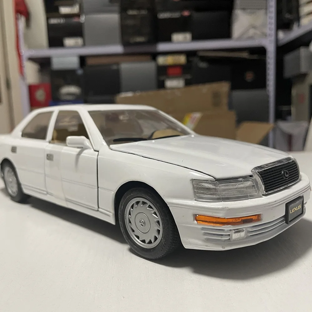 Die-cast-1-18-Scale-Lexus-Ls400-Ucf10-Simulation-Alloy-Car-Model-Metal ...