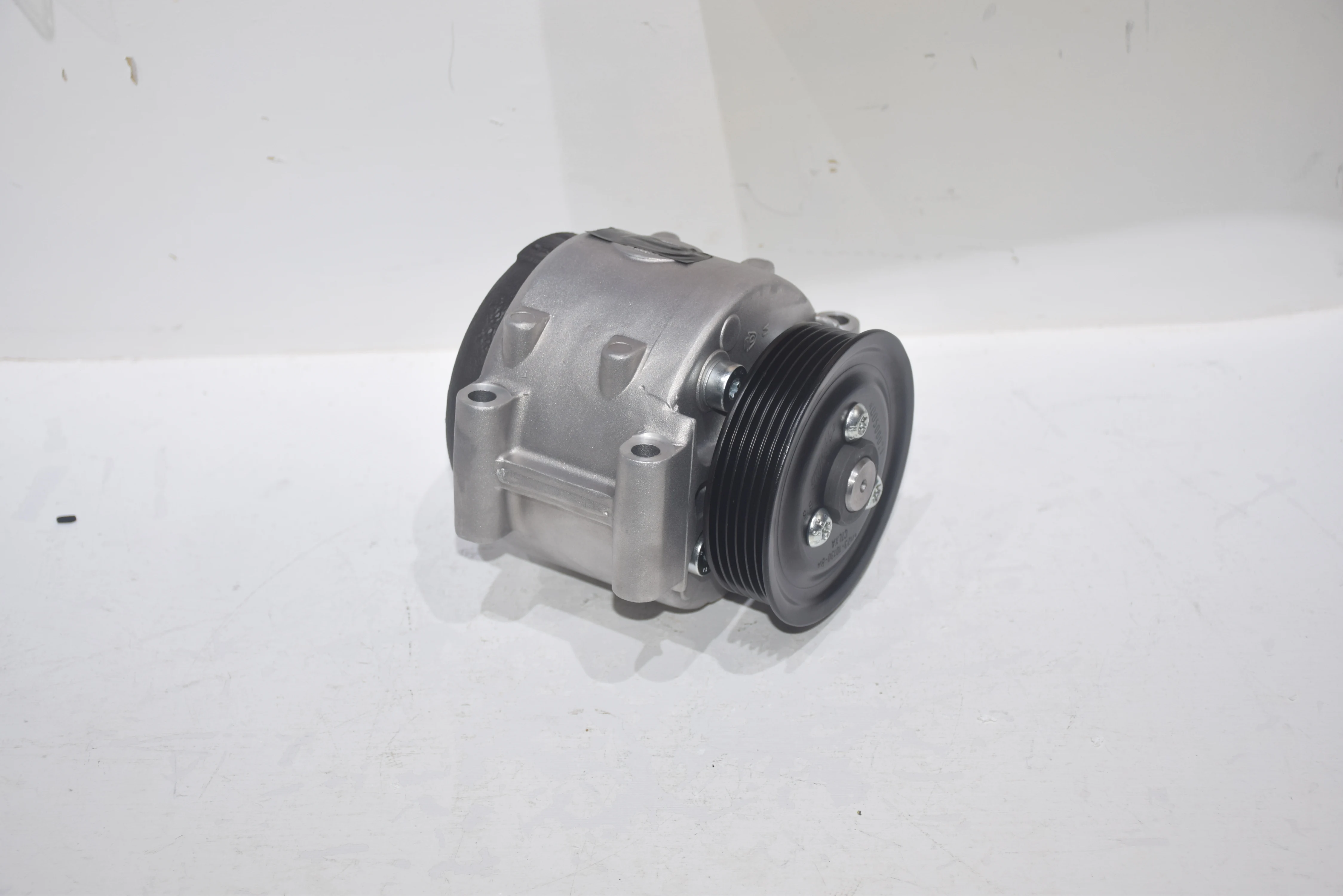 Насос управления роликом подвески RVB000017 для Land Rover Range a ...