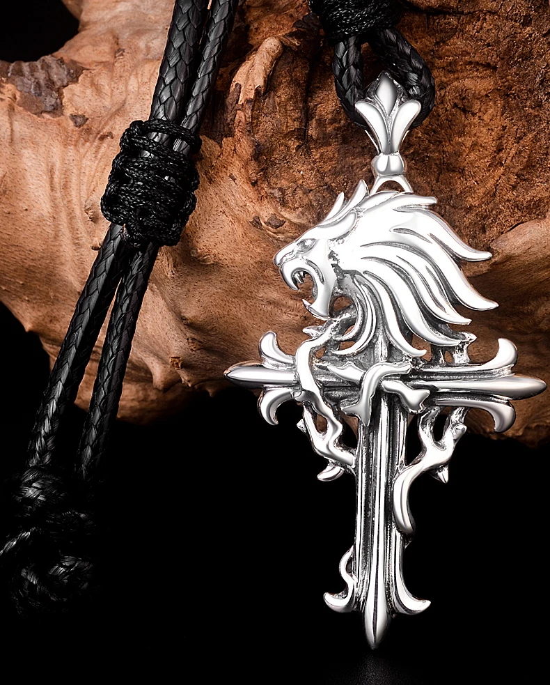 Final Fantasy 8 Squall Necklace