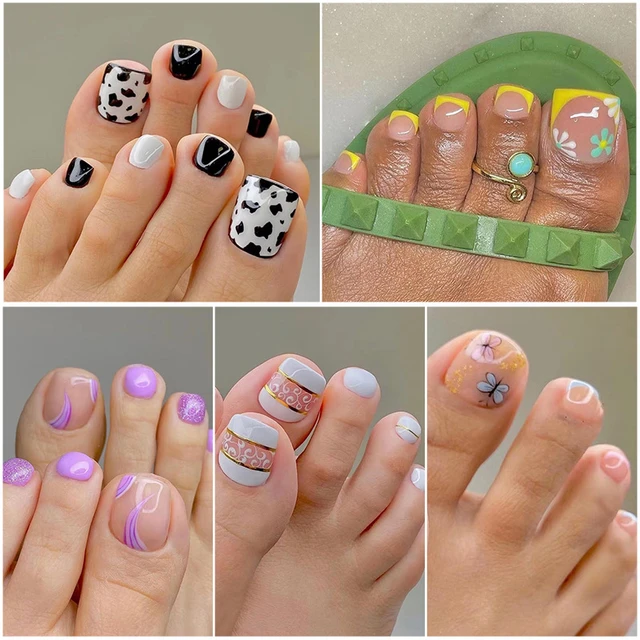 Mickey Mouse Toe Nail Art