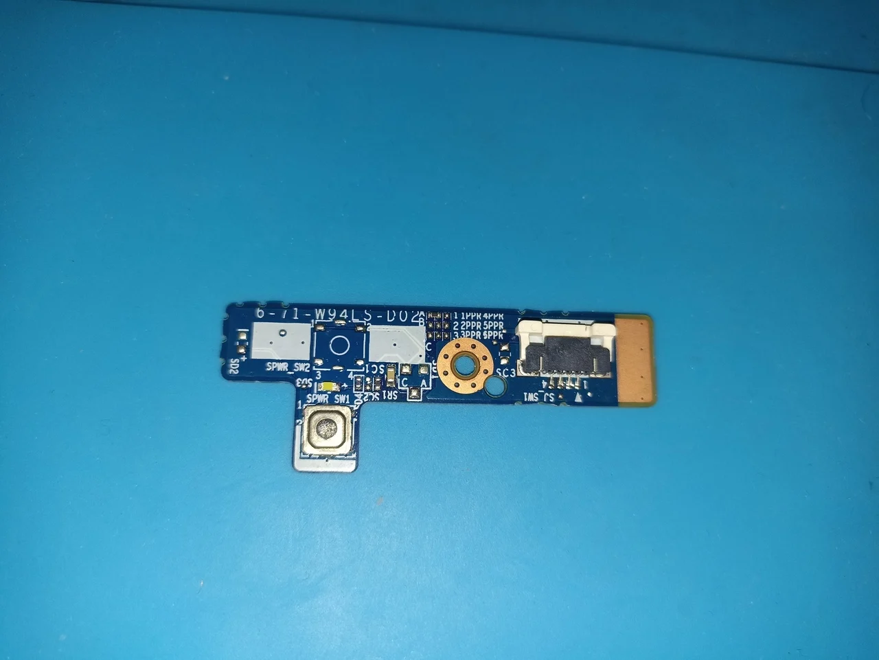 Board-on-6-71-w94ls-d02-laptop-dexp-clv-950-bpn.jpg