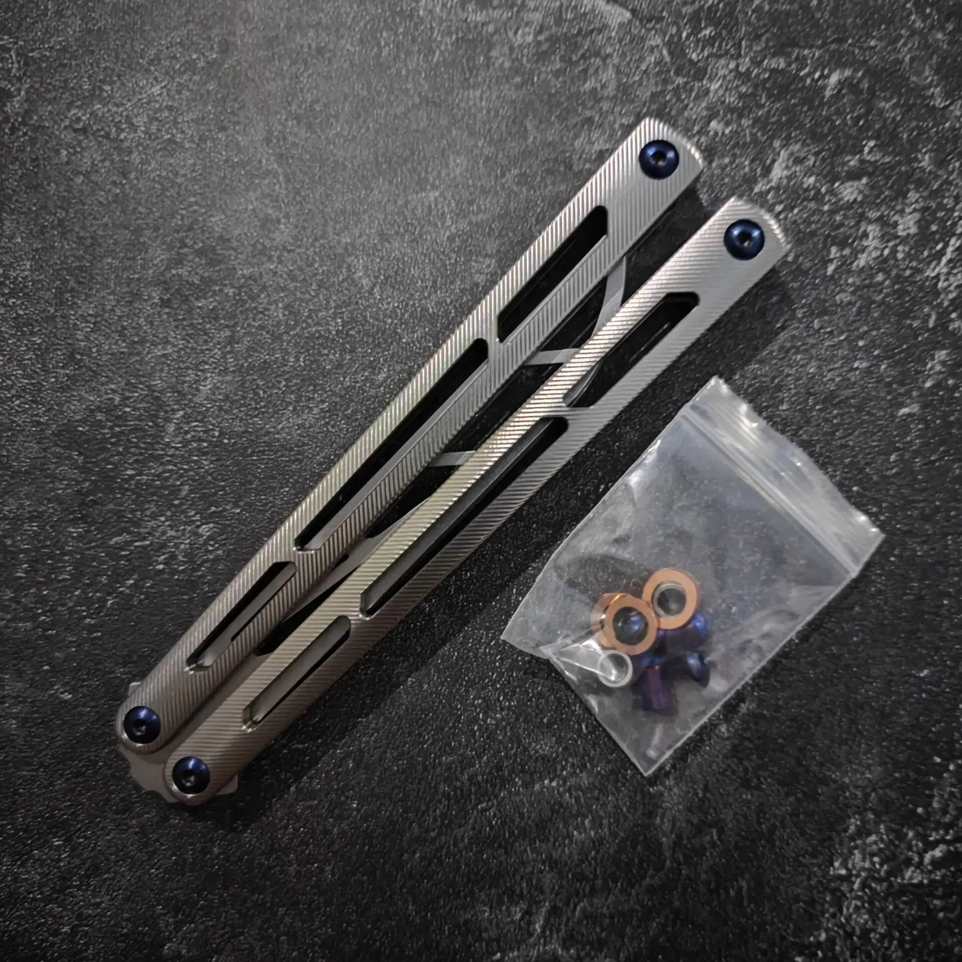 Baliplus-Tsunami-V2-Butterfly-Training-Trainer-Knife-Channel-Titanium ...