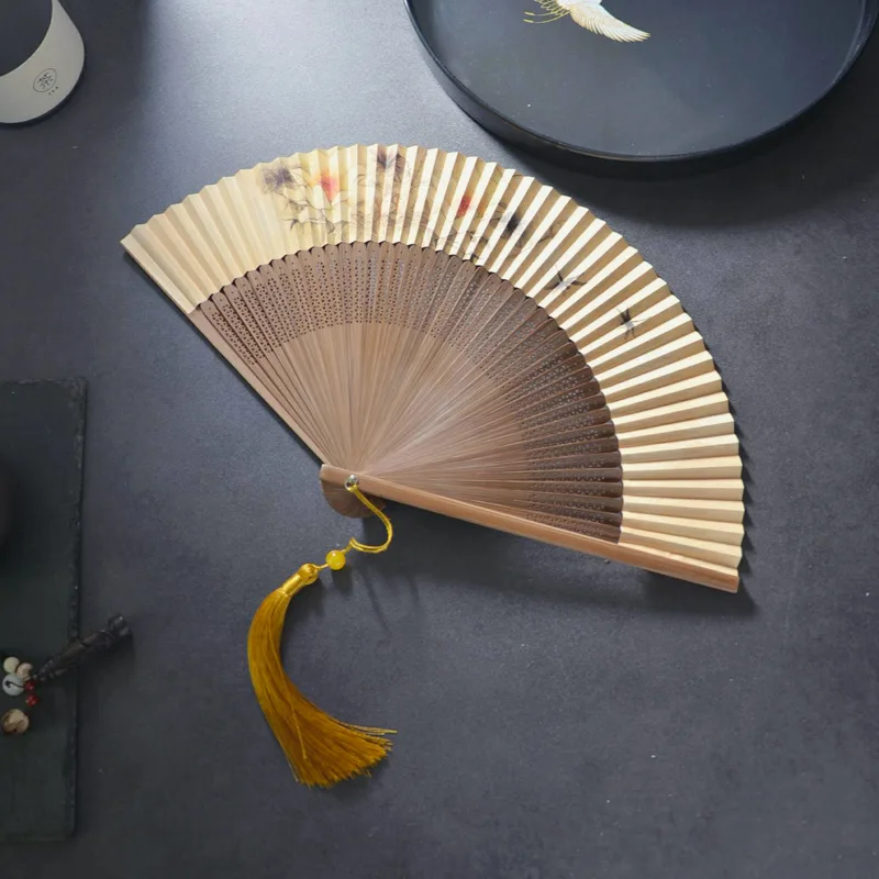 Summer portable Chinese-style retro folding bamboo face men's and women ...