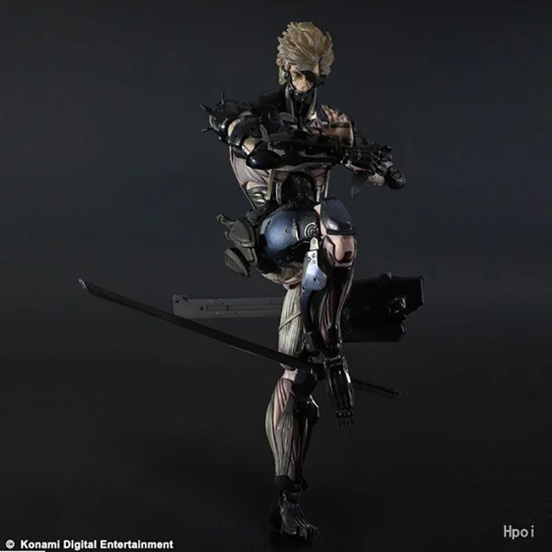 Metal Gear Rising Revengeance Raiden Figure
