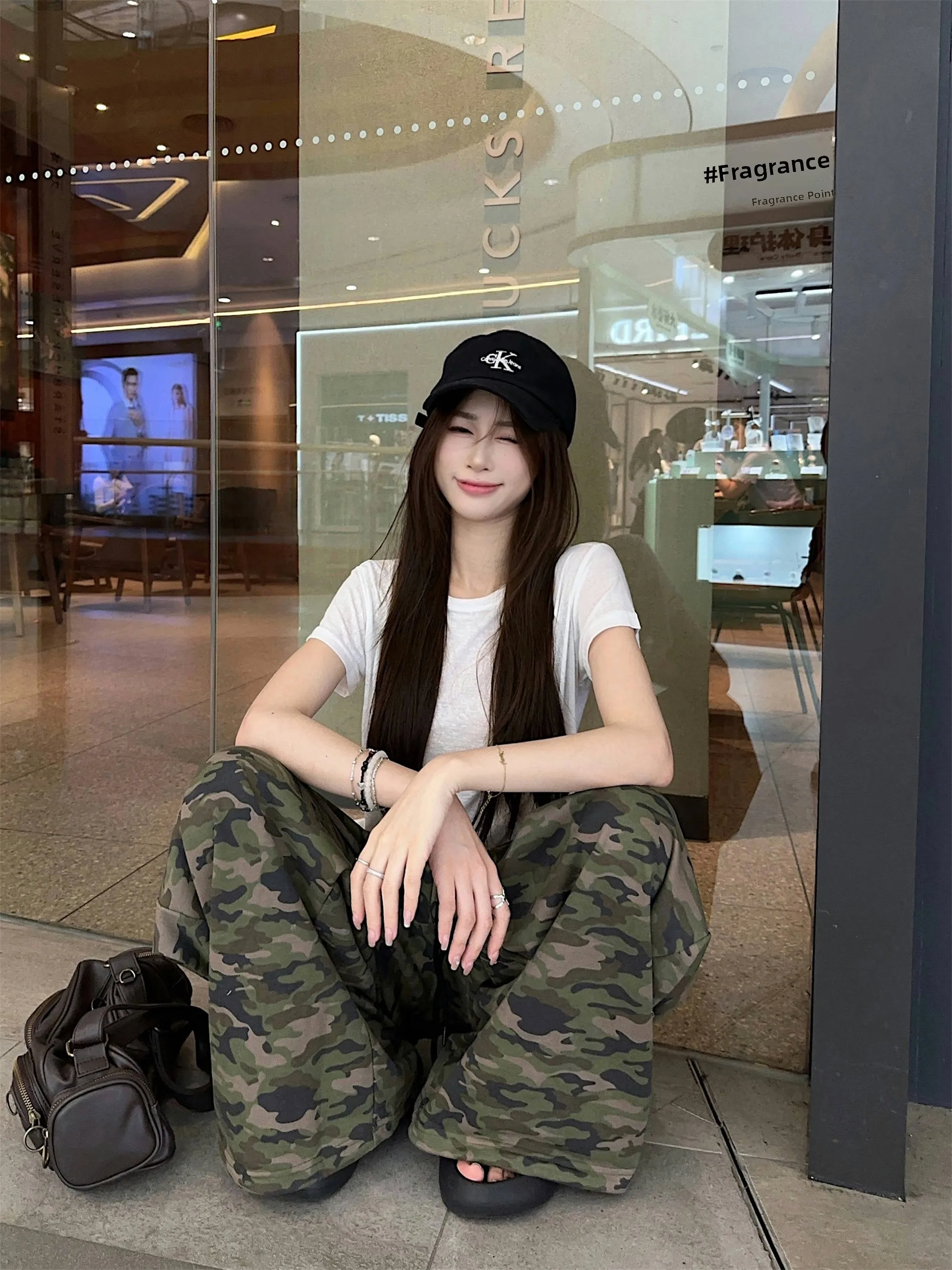 Sc9327673b8e24f0a9f9654eb6d87a06a0.jpg