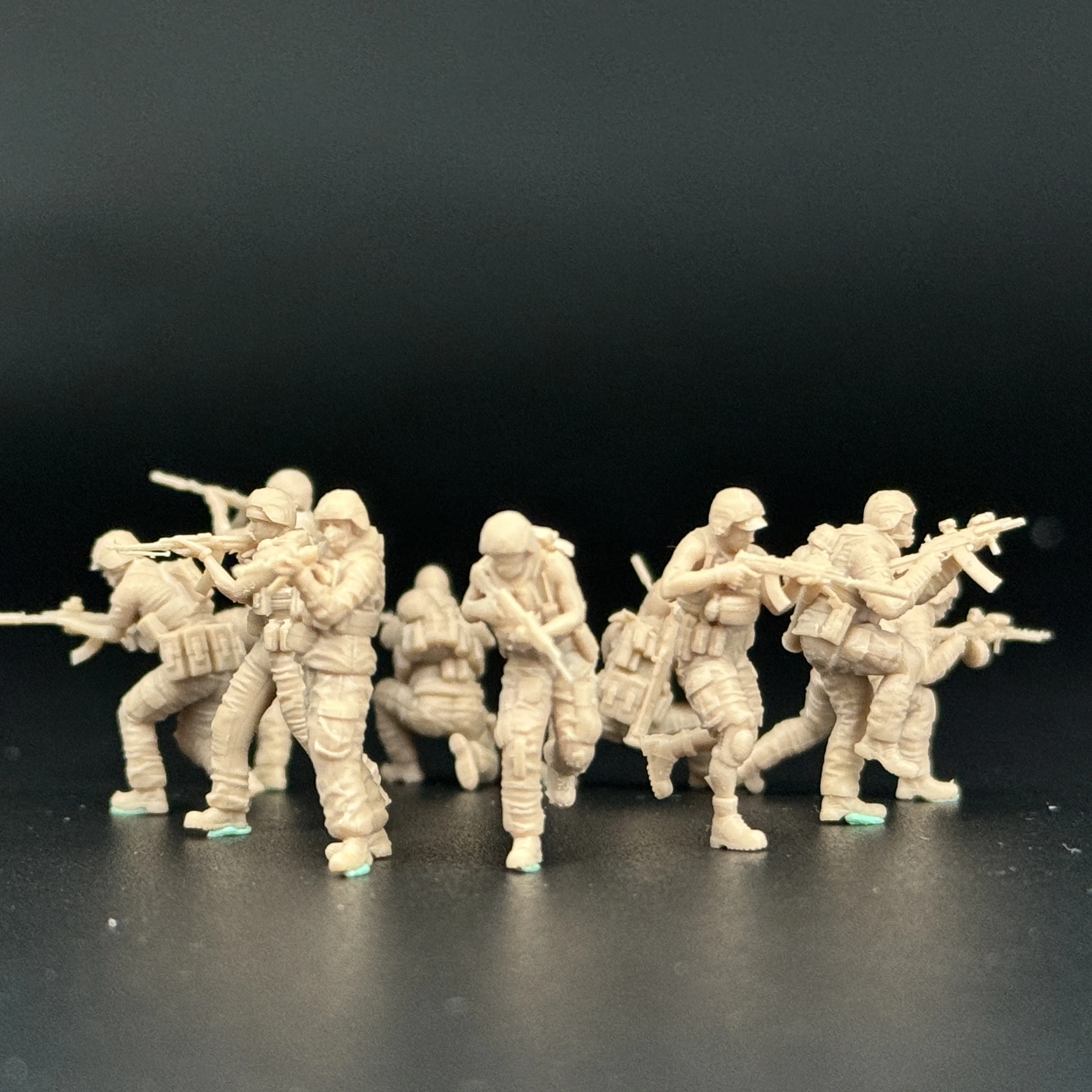 1/72 Scale Resin Model kit Rifle tactical Force American soldier ...