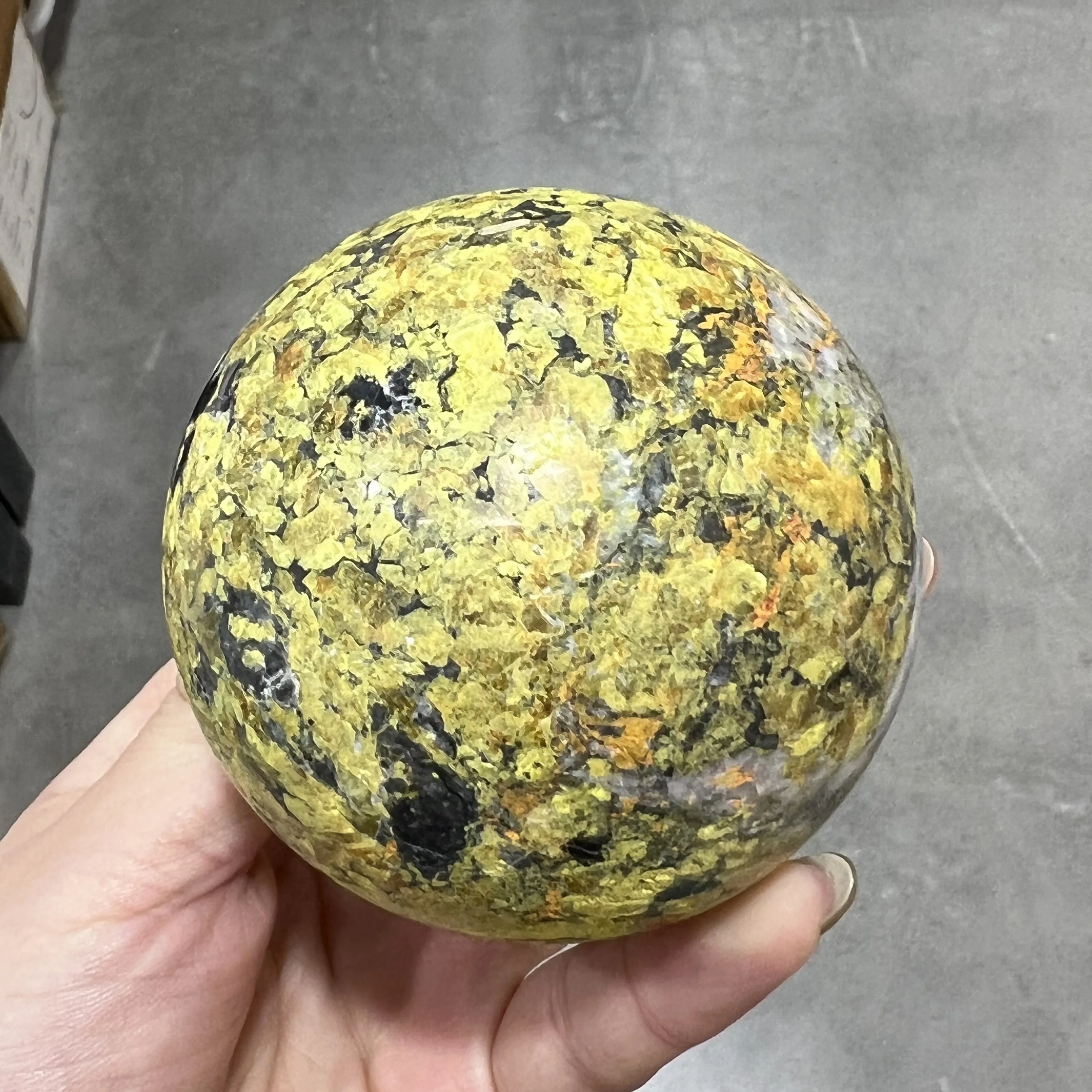 Natural Realgar Mineral Crystal Ball Crafts Reiki Polished Quartz ...