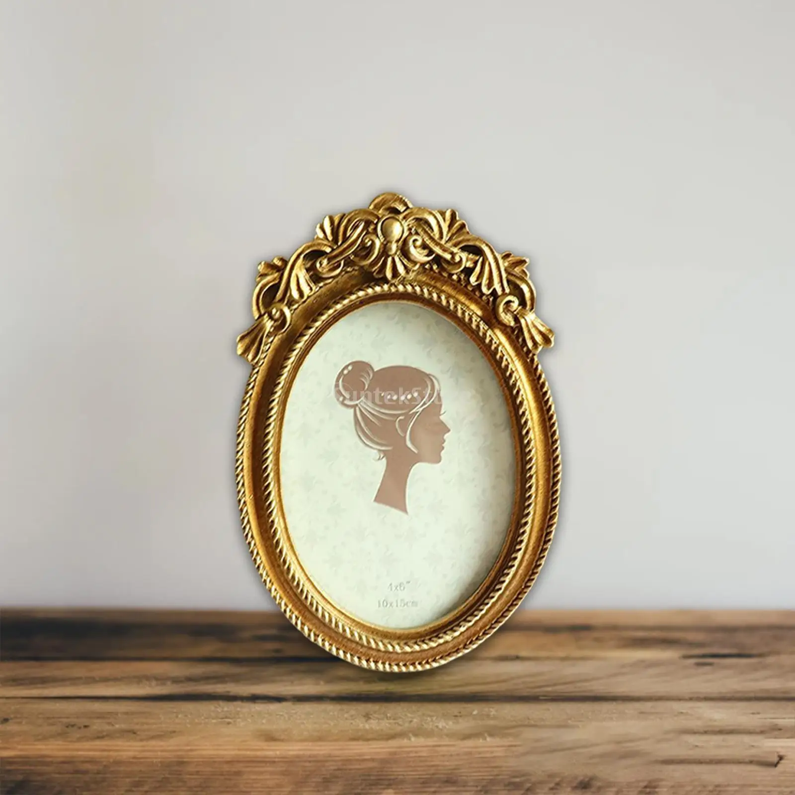 Old Fashioned Oval Frames