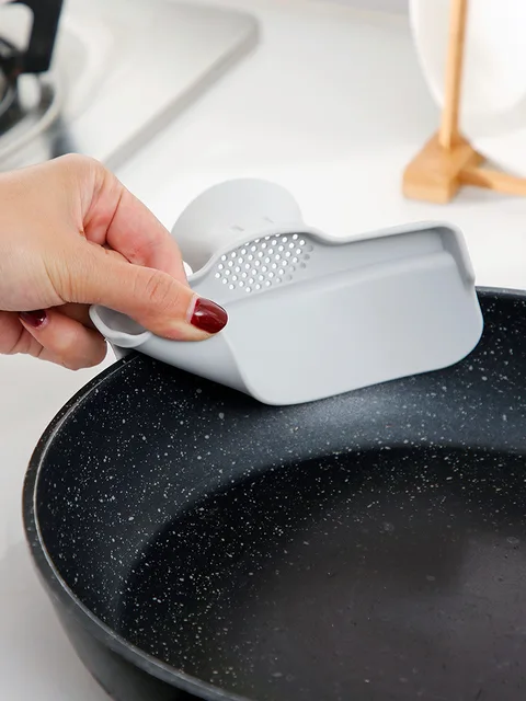 Spill-proof Kitchen Utensils Pots and Pans Round Mouth Edge Diversion ...