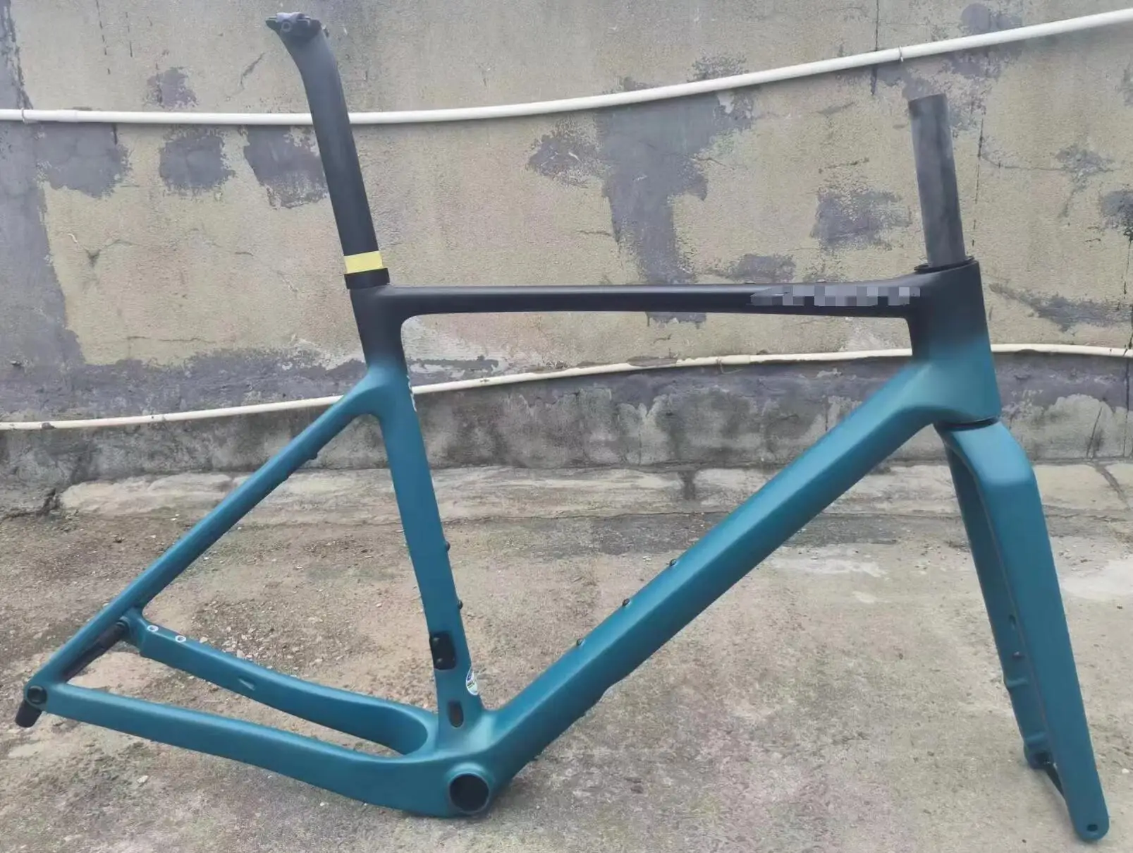 cross-cycling-bike-frame-ud-matt-blue-black-grave-bike-carbnon-frame ...