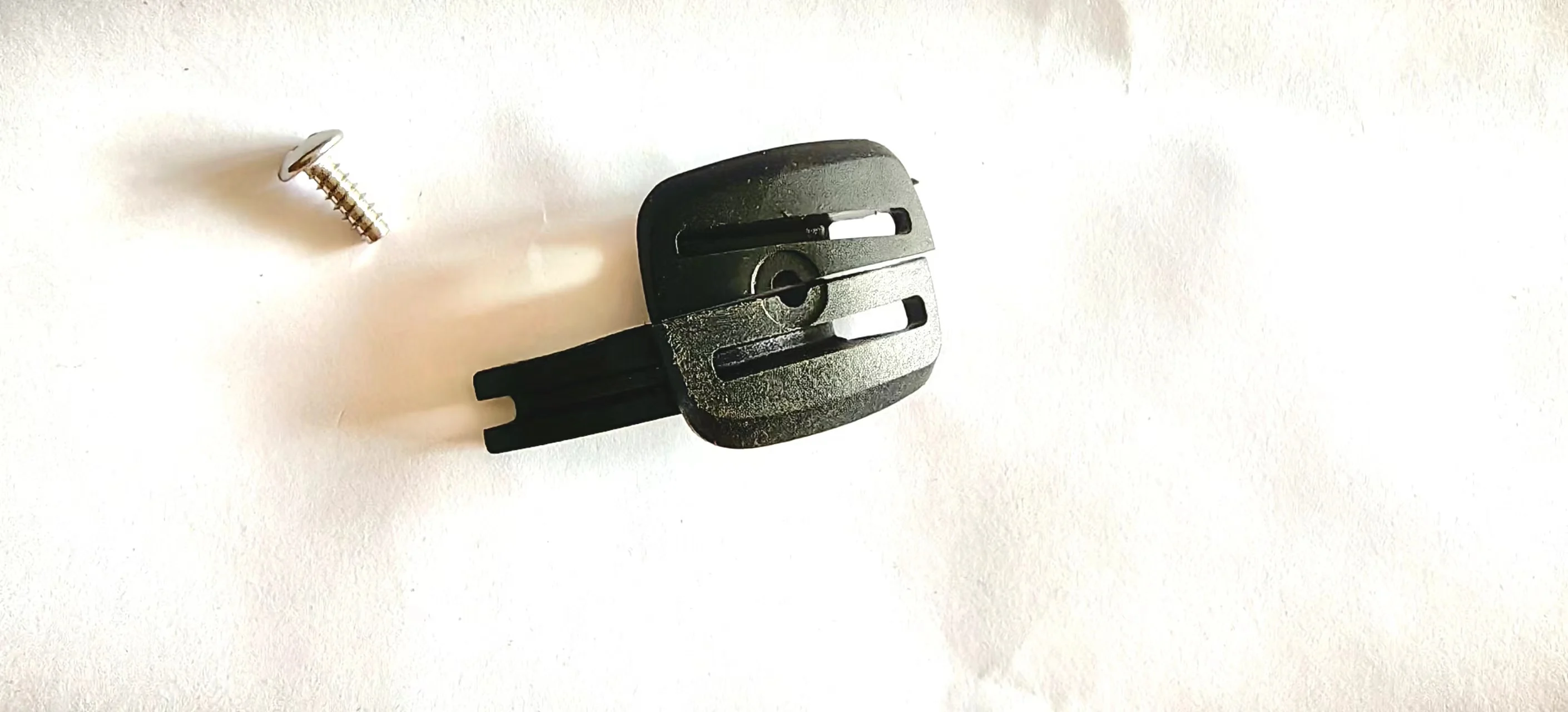 Giant Road Bike TCR PROPEL DEFY REVOLT ADV Bottom Bracket Cable Guide ...