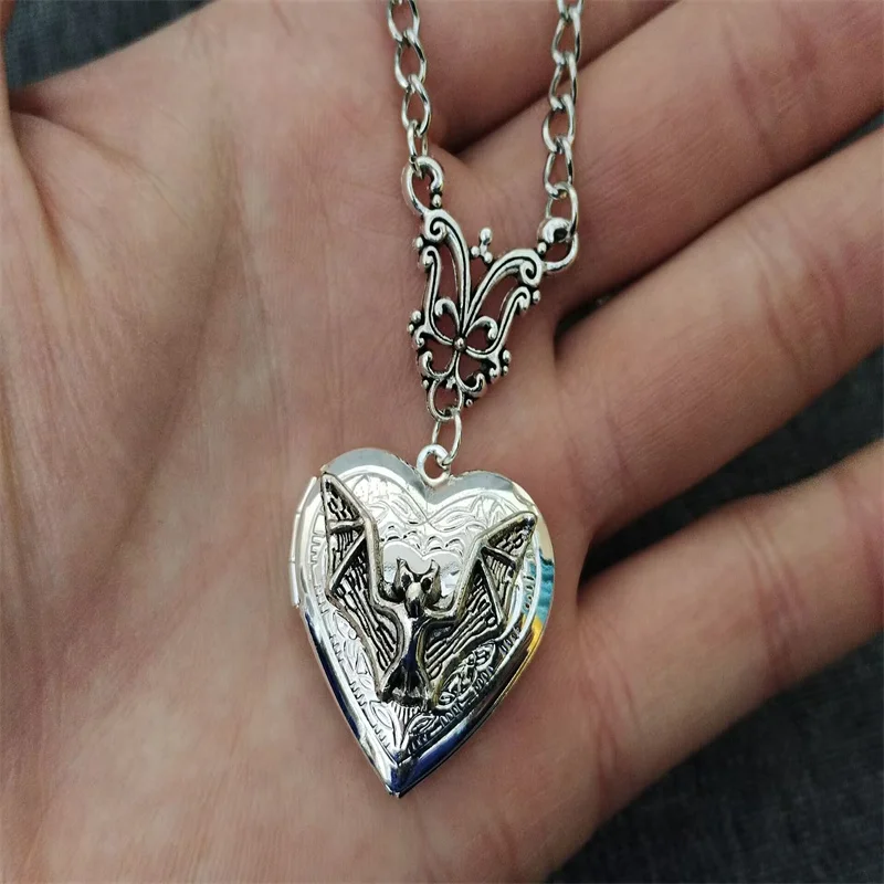 Vampire Bat Heart Locket Necklace | Gothic Locket Necklace | Gothic ...