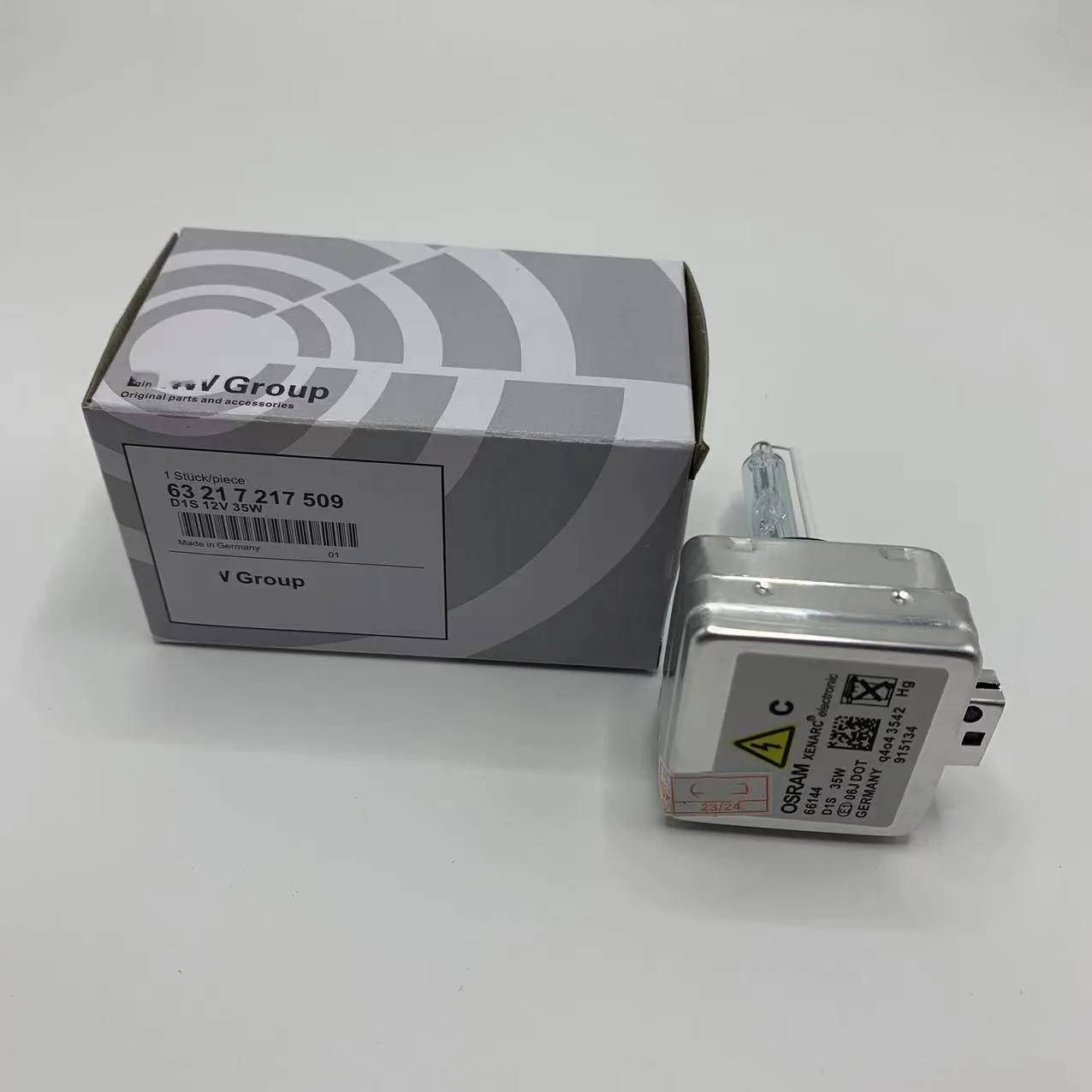 New-Bulb-HID-Head-Light-Lamp-OEM-63217217509-For-BMW-1-2-Series-E90-E92 ...