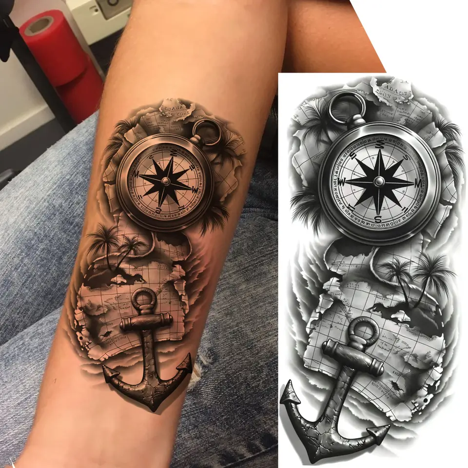 Traditionele Piratenmeisjes Tatoeages