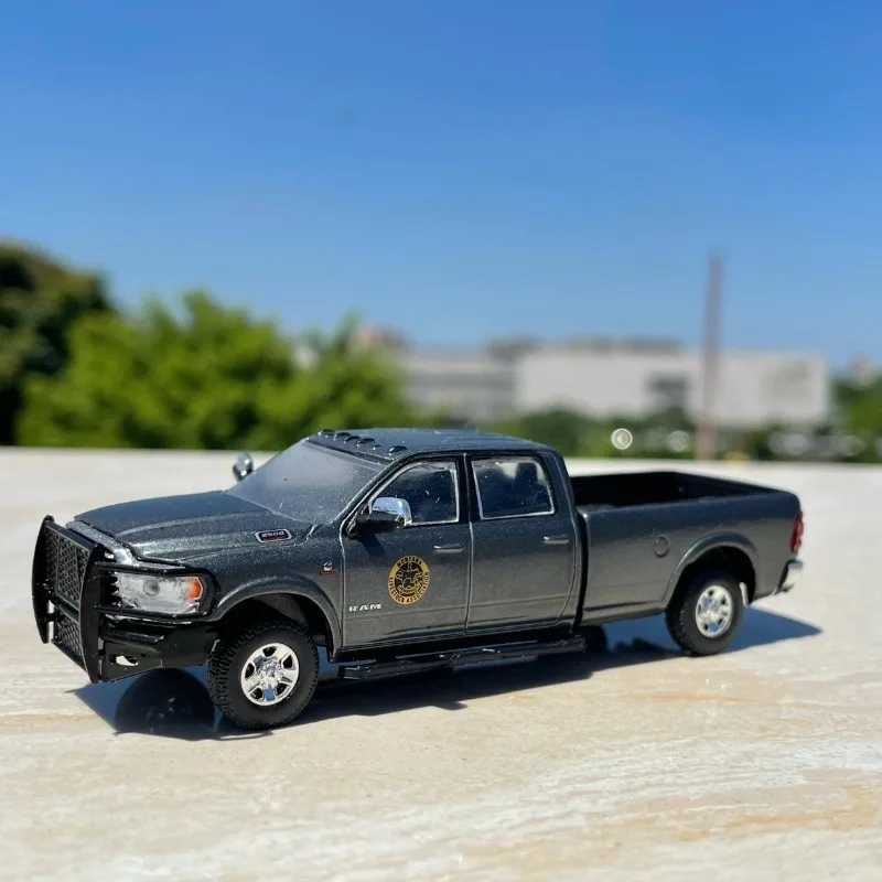 1/64 Alloy Diecast RAM 2500 Pickup Collection Souvenir Static Model Car ...