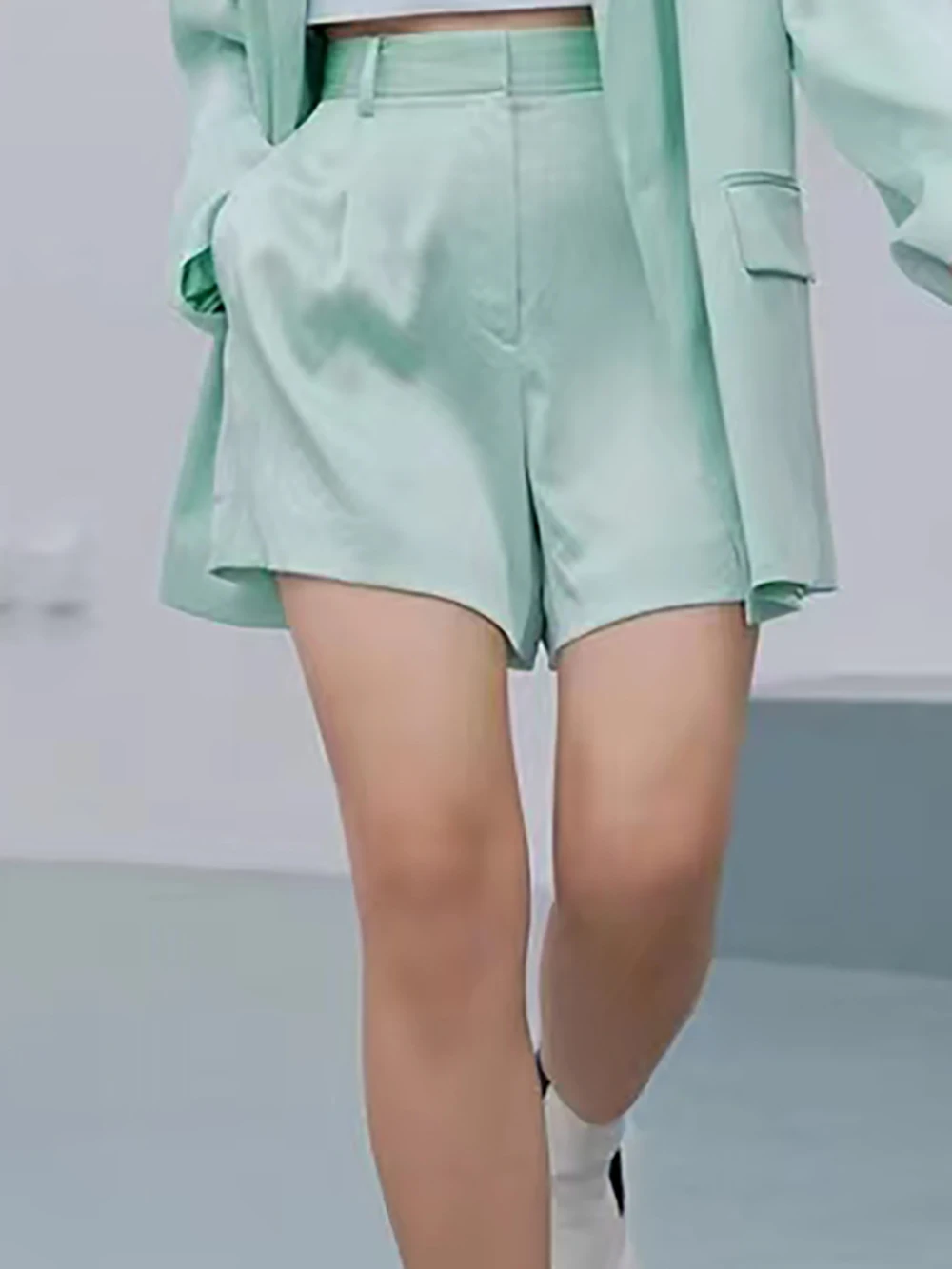 작업 아세테이트 섬유 손 느낌 여성 정장 반바지 느슨한 탄성 허리 캐주얼 레트로 클래식 스트리트 웨어 스웨트 팬츠 2023