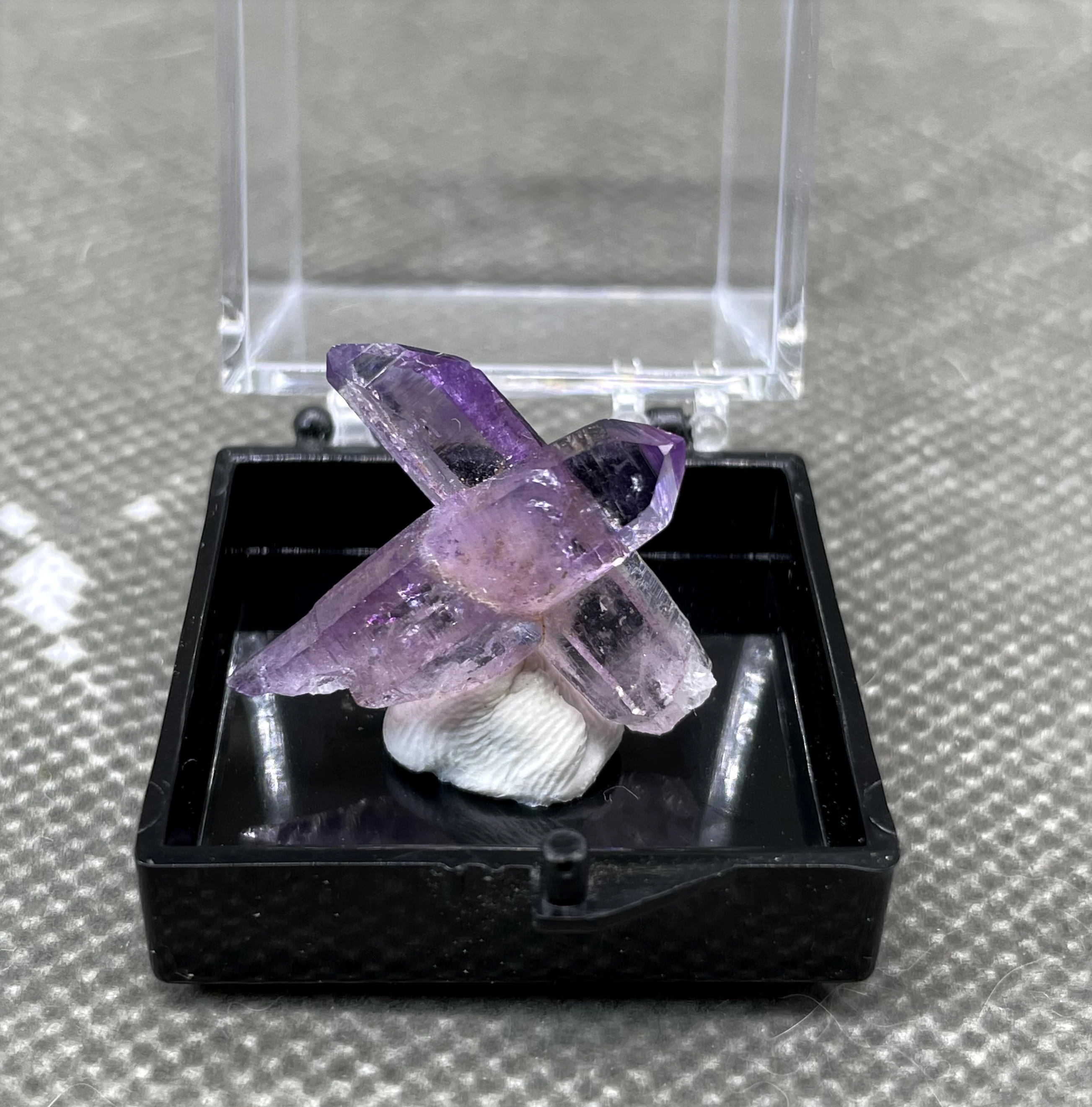 Natural Rare Mexico Cruz amethyst mineral specimen + box size 3.4 cm ...
