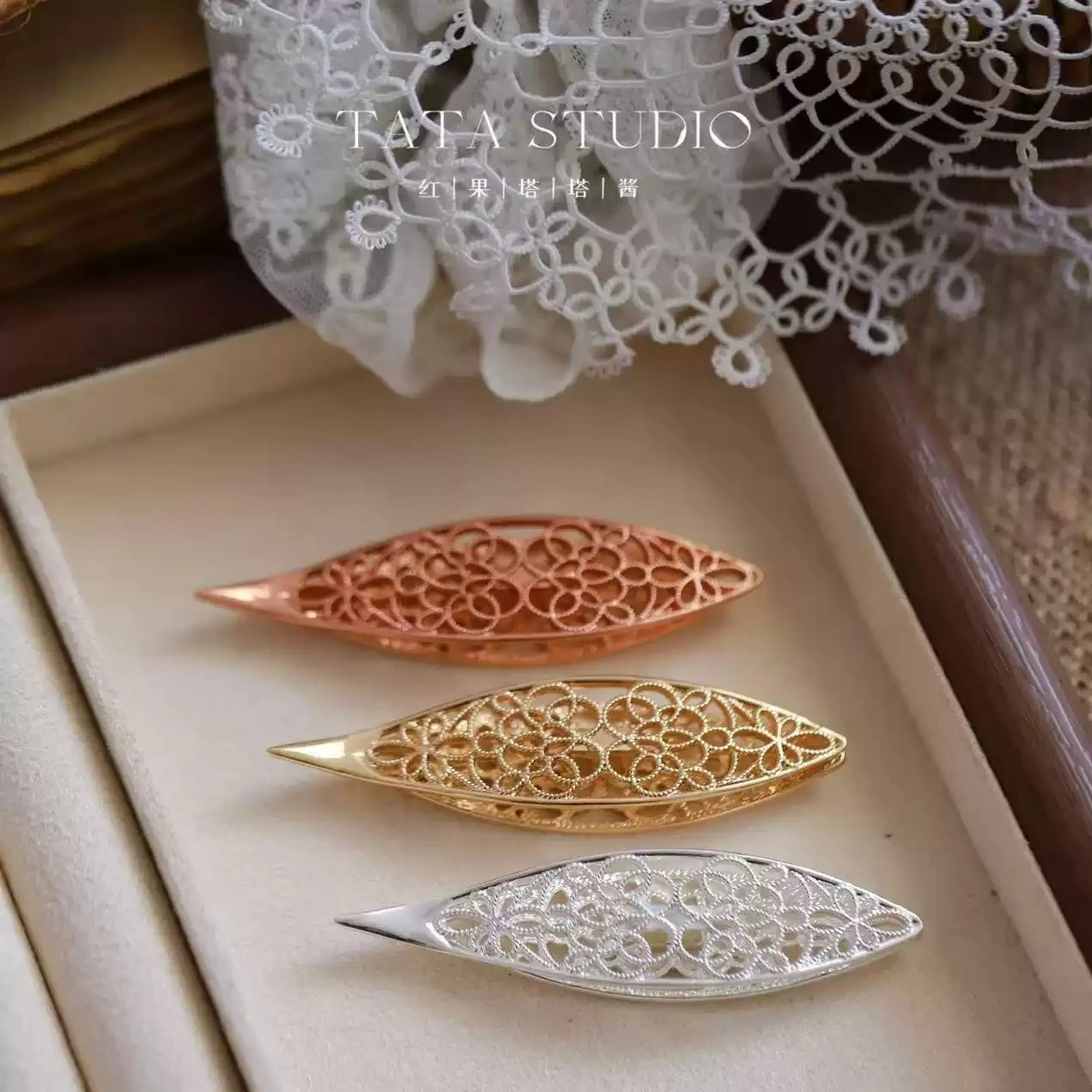 Moon Shape Metal Tatting Shuttle, Customized Tatting Lace Weaving Tool ...