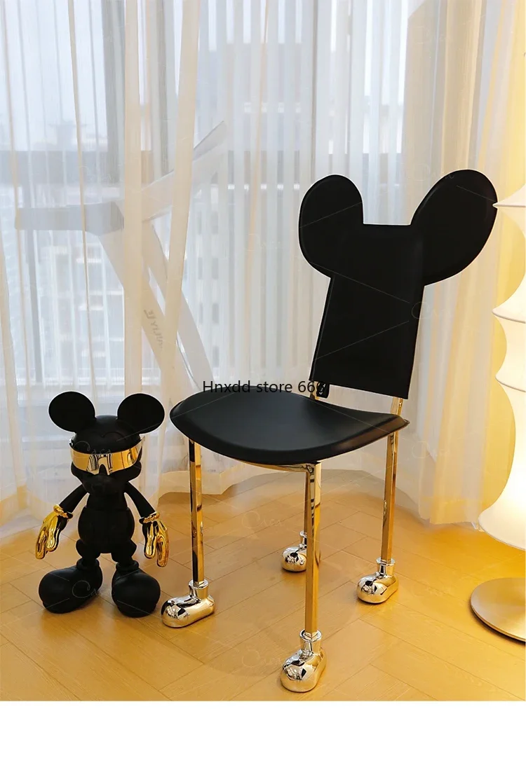 Medieval-dining-chair-study-children-s-stool-Mickey-Mouse-back-chair.jpg